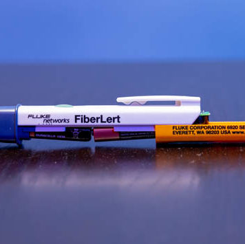 Fluke Fiberlert 125 Package Features - ServeTheHome