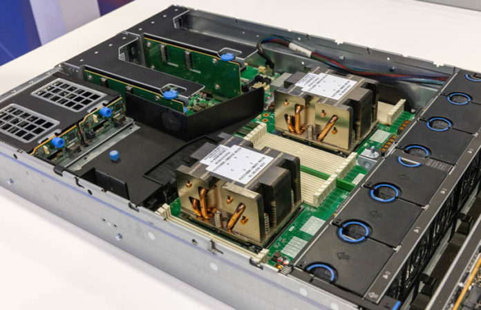 Inspur Reveals AMD EPYC Genoa and Main OAM Liquid Cooled Server at SC22 ...