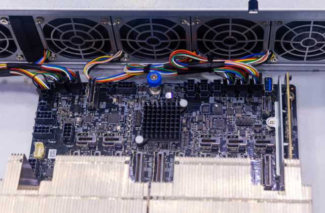 Supermicro ARS-221GL-NR NVIDIA Grace Superchip MGX Server - Top ...