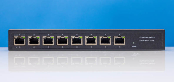 Sodola SL-SGT108-P 8-port PoE 2.5GbE Switch Review - ServeTheHome