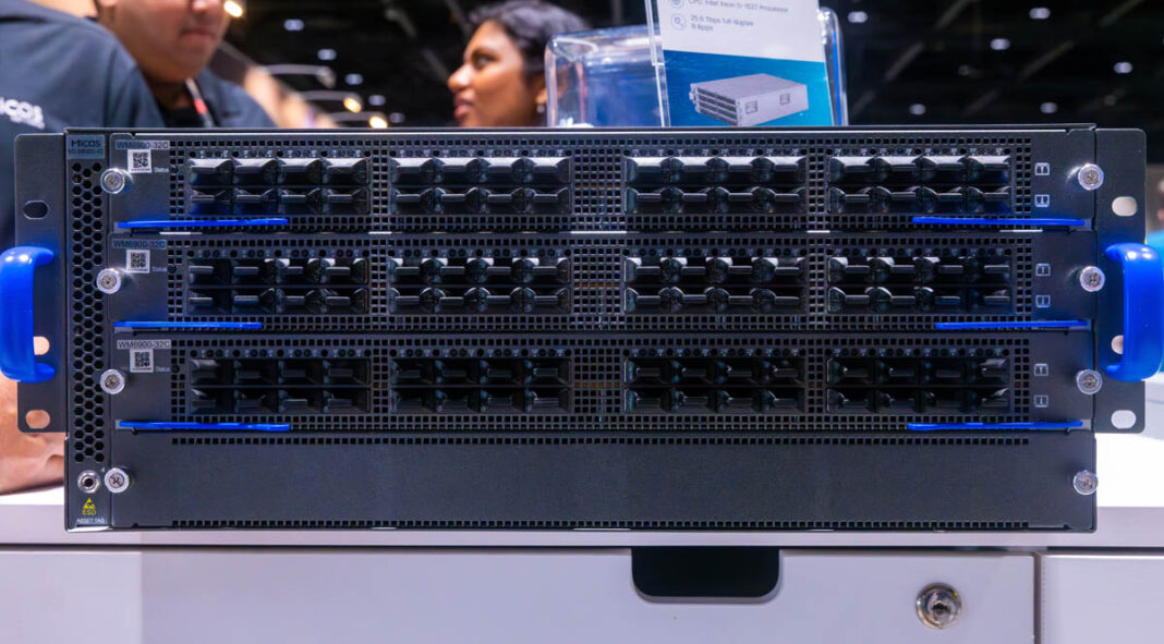 Micas Networks 51.2T Broadcom Co-Packaged Optics Demo 800G Switches and More OCP Summit 2023