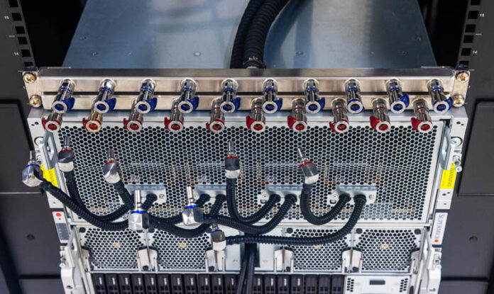 A Look at the Liquid Cooled Supermicro SYS-821GE-TNHR 8x NVIDIA H100 AI ...