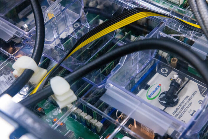 A Look at the Liquid Cooled Supermicro SYS-821GE-TNHR 8x NVIDIA H100 AI Server
