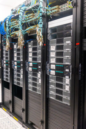 Touring the Intel AI Playground - Inside the Intel Developer Cloud ...