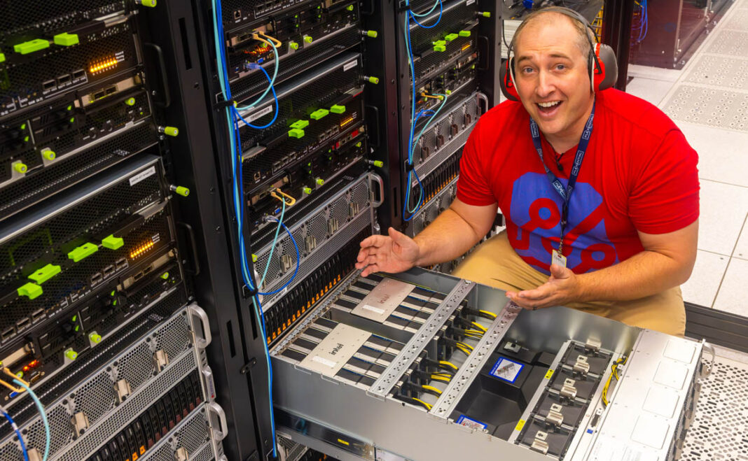 Touring the Intel AI Playground - Inside the Intel Developer Cloud ...