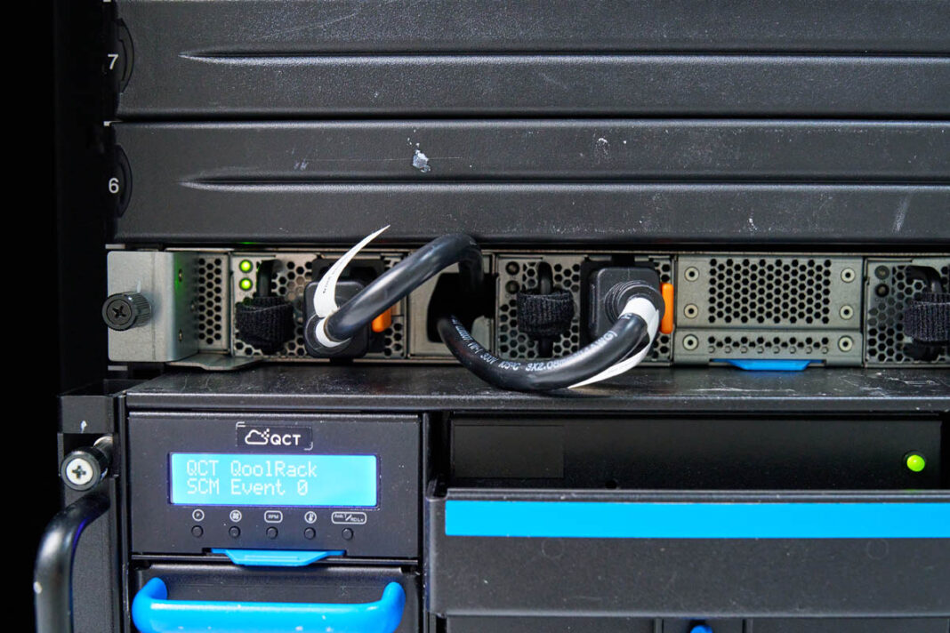 Quanta QCT QoolRack Liquid Cooling Intel Xeon Max Overview