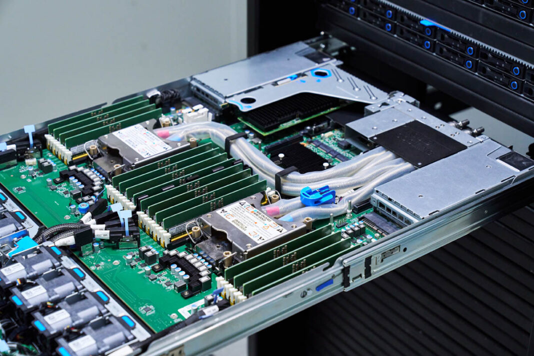 Quanta QCT QoolRack Liquid Cooling Intel Xeon Max Overview - Page 2 of 3