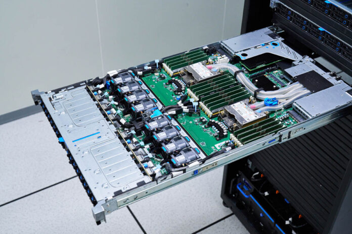 Quanta QCT QoolRack Liquid Cooling Intel Xeon Max Overview - Page 2 of 3