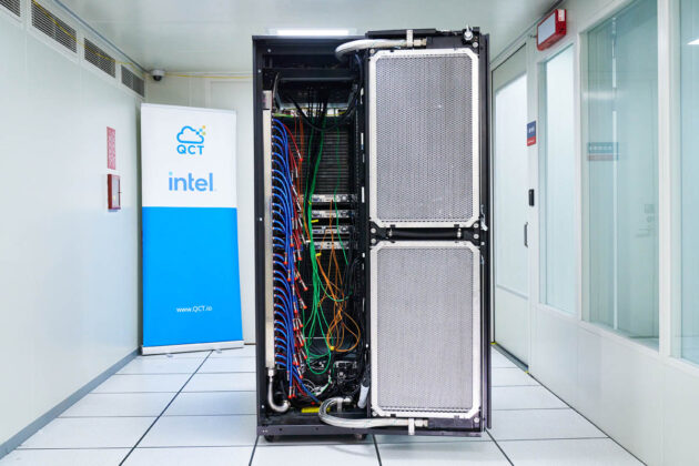 Quanta QCT QoolRack Liquid Cooling Intel Xeon Max Overview