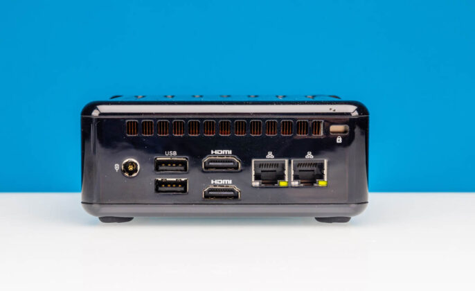 ASRock Industrial 4x4 BOX-7840U Review AMD Powered NUC Form Factor