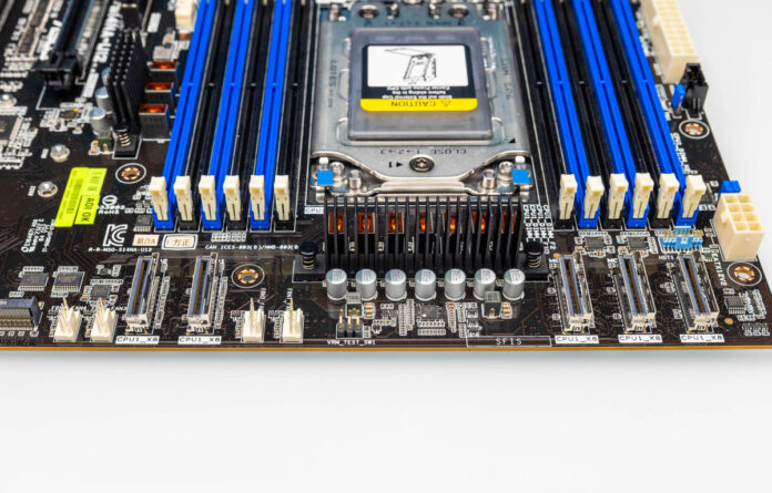 ASUS S14NA-U12 AMD EPYC 8004 Siena Motherboard Review