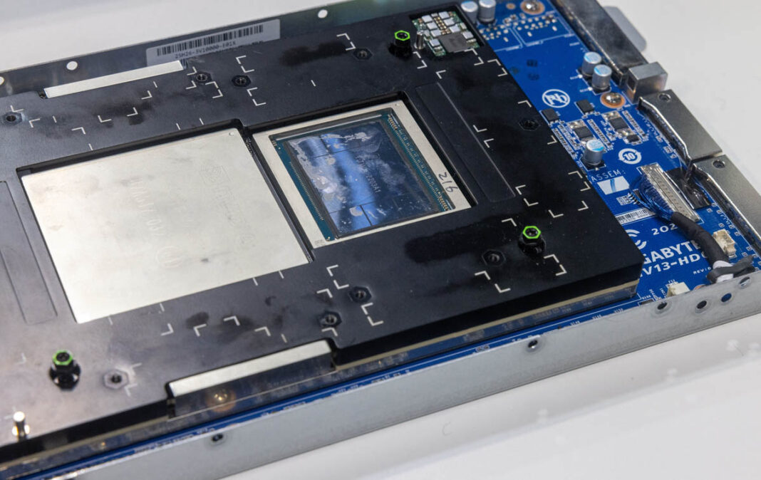 A Quick Introduction to the NVIDIA GH200 aka Grace Hopper - ServeTheHome