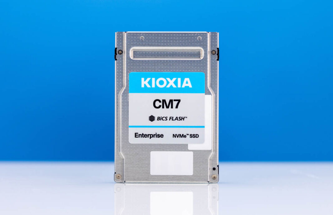 Kioxia CM7 PCIe Gen5 NVMe SSD Review