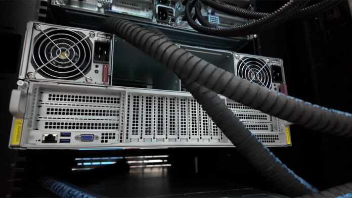 Supermicro 4U Universal GPU System for Liquid Cooled NVIDIA HGX H100 ...