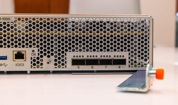 Hands-on With Pure Storage FlashBlade S Hardware - Page 2 of 2