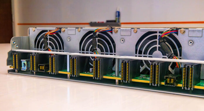 Hands-on With Pure Storage FlashBlade S Hardware - Page 2 of 2