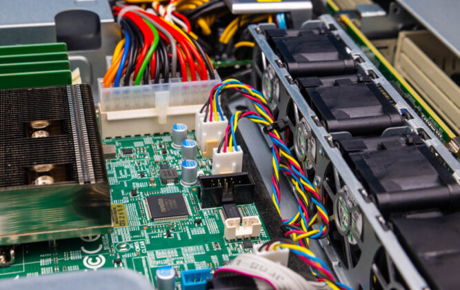 Supermicro SYS-511R-M Intel Xeon E-2488 1U Server Review - Page 2 of 4