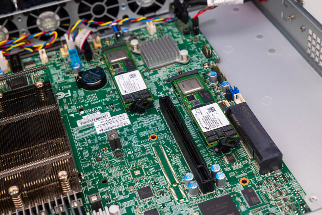 Supermicro SYS-511R-M Intel Xeon E-2488 1U Server Review - Page 2 of 4