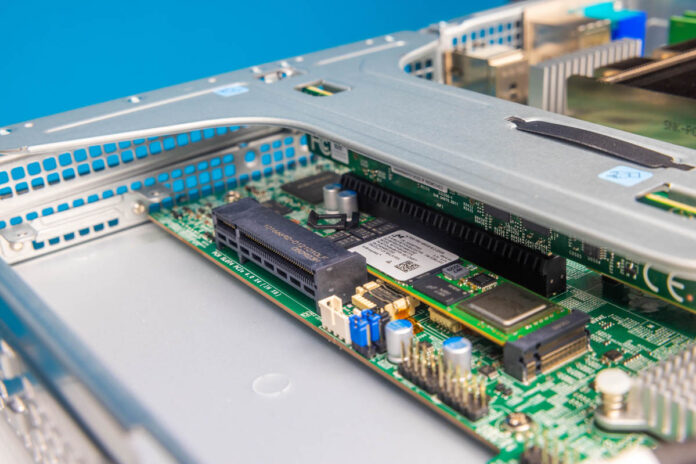 Supermicro SYS-511R-M Intel Xeon E-2488 1U Server Review - Page 2 of 4