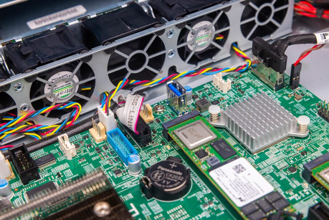 Supermicro SYS-511R-M Intel Xeon E-2488 1U Server Review - Page 3 of 4