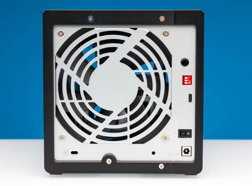 QNAP TR-004 USB RAID Enclosure Review