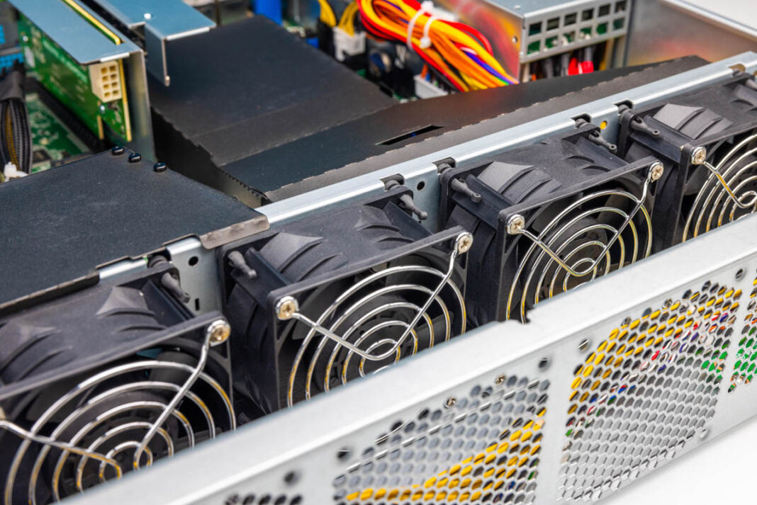 ASRock Rack 2U1G-B650 2U AMD Ryzen GPU Server Review