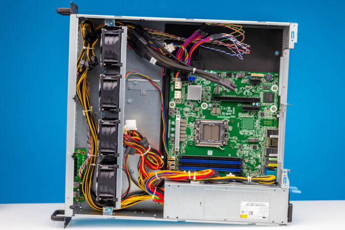 ASRock Rack 2U1G-B650 2U AMD Ryzen GPU Server Review - Page 2 of 4