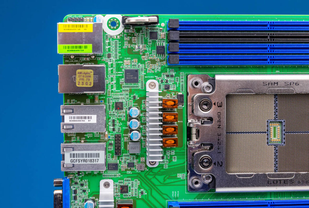 ASRock Rack SIENAD8-2L2T AMD EPYC 8004 Siena Motherboard Review