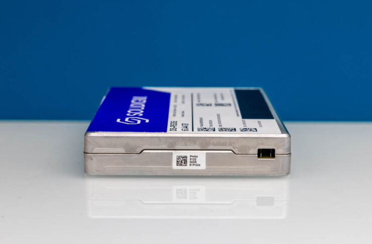 Solidigm D5-P5336 61.44TB SSD Review Hard Drives Lost - ServeTheHome