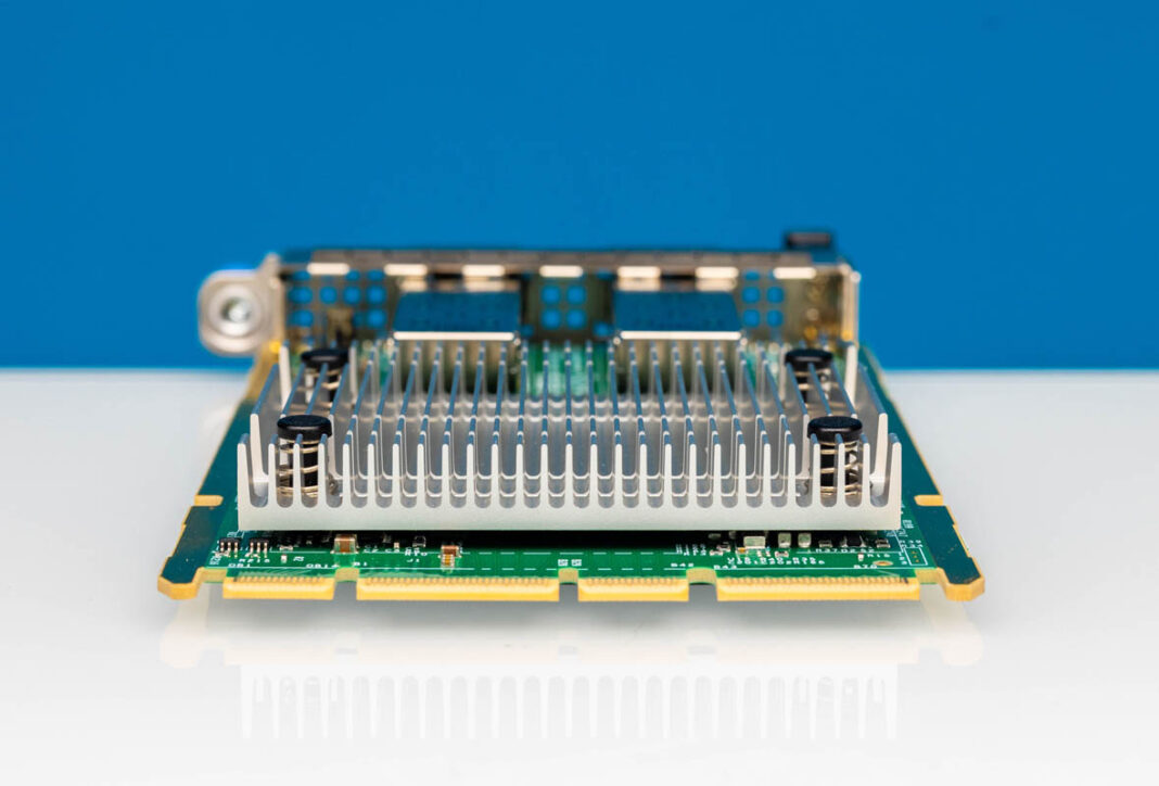 Supermicro AOC-A25G-i2SM 25GbE NIC Review Intel E810-XXVAM2