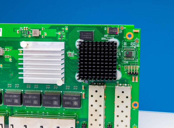 TRENDnet TEG-3102WS 8-port 2.5GbE and 2-port 10G Managed Switch Review