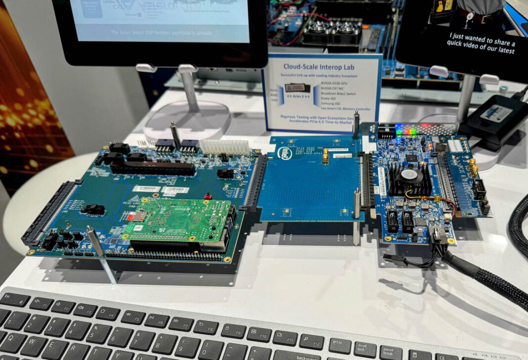 This is the Astera Labs Aries 6 PCIe Gen6 and CXL Retimer