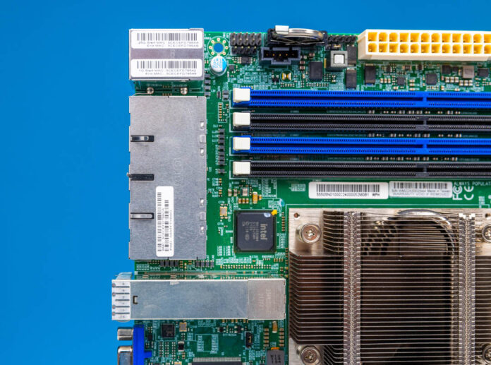 Supermicro A3SSV-16C-SPLN10F Intel Atom P5342 25GbE Motherboard Review ...