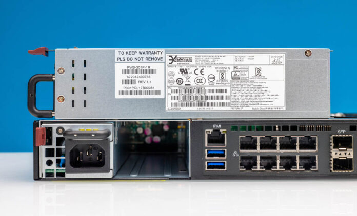 Supermicro SYS-110A-16C-RN10SP 1U 25GbE Intel Snow Ridge Server Review ...