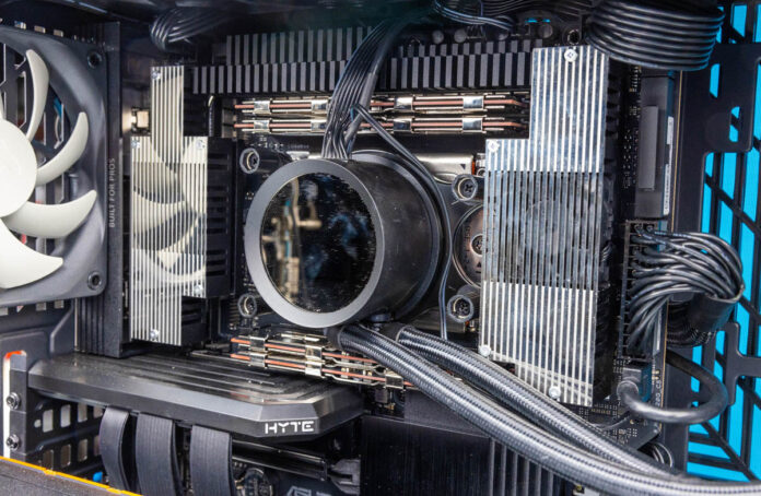 Insanely Fast V-Color DDR5-7200 192GB ECC Kit for AMD Ryzen ...