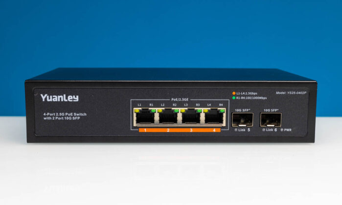 YuanLey YS25-0402P 2.5GbE and 10G Desktop PoE Switch Review