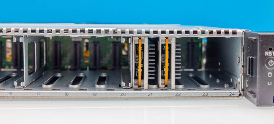 ASRock Rack 1U24E1S-GENOA/2L2T Review A Single Socket E1.S Monster