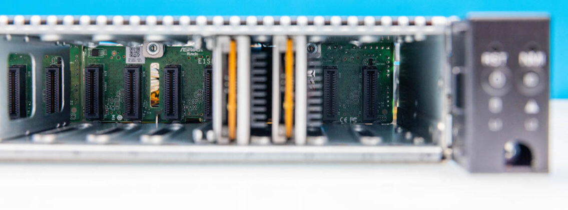 ASRock Rack 1U24E1S-GENOA/2L2T Review A Single Socket E1.S Monster