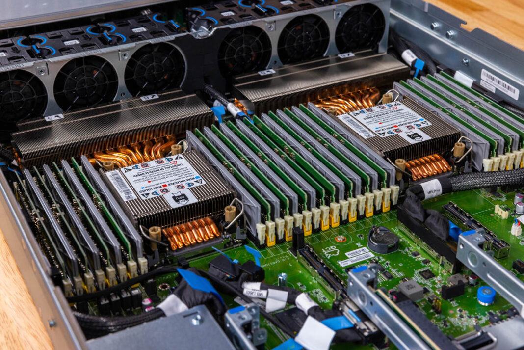 Intel Xeon 6 6700E Sierra Forest Shatters Xeon Expectations