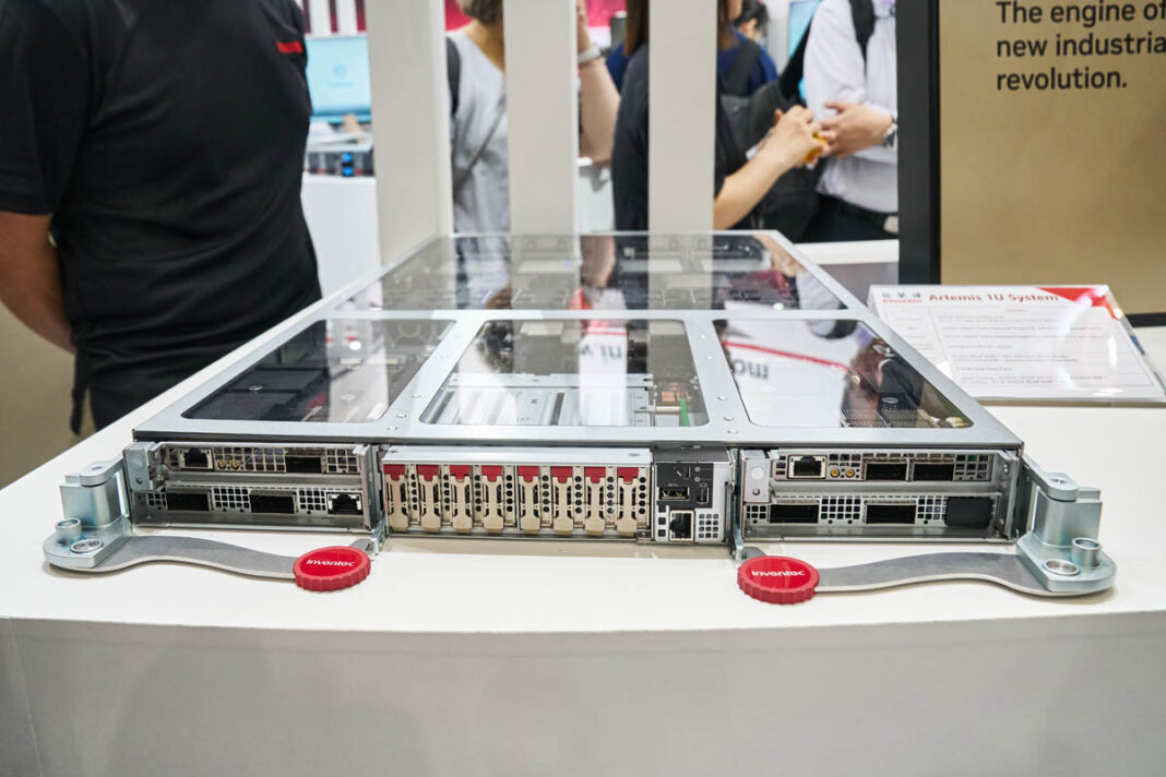 Inventec Artemis 1U and 2U NVIDIA GB200 Systems Shown