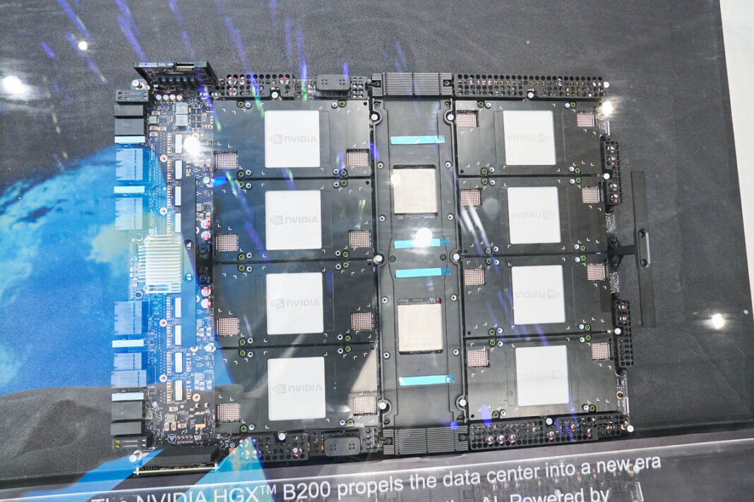 NVIDIA NVLink Switch Chips Change to the HGX B200 - ServeTheHome