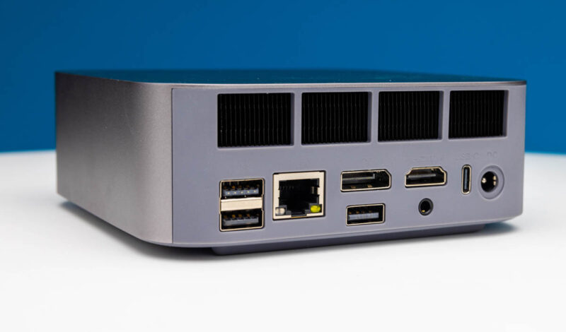 Beelink SER8 Review AMD Ryzen 7 8845HS Powered Mini PC - ServeTheHome