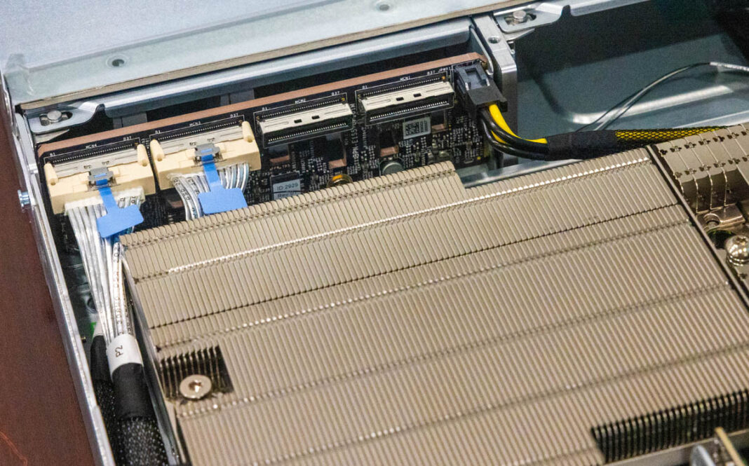 Supermicro ARS-111GL-NHR NVIDIA GH200 Grace Hopper 1U Server Review ...