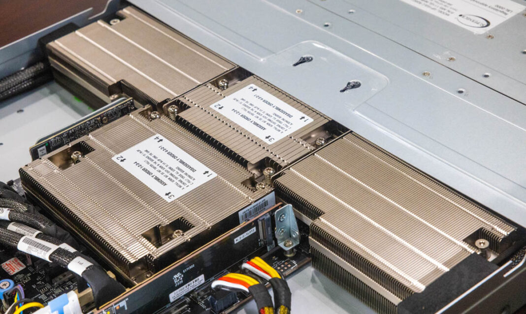 Supermicro ARS-111GL-NHR NVIDIA GH200 Grace Hopper 1U Server Review ...