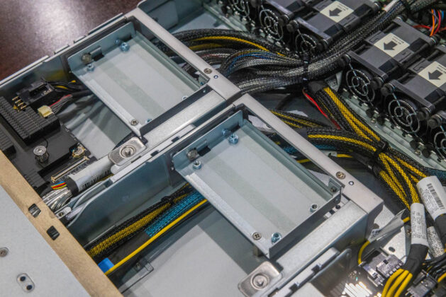 Supermicro ARS-111GL-NHR NVIDIA GH200 Grace Hopper 1U Server Review