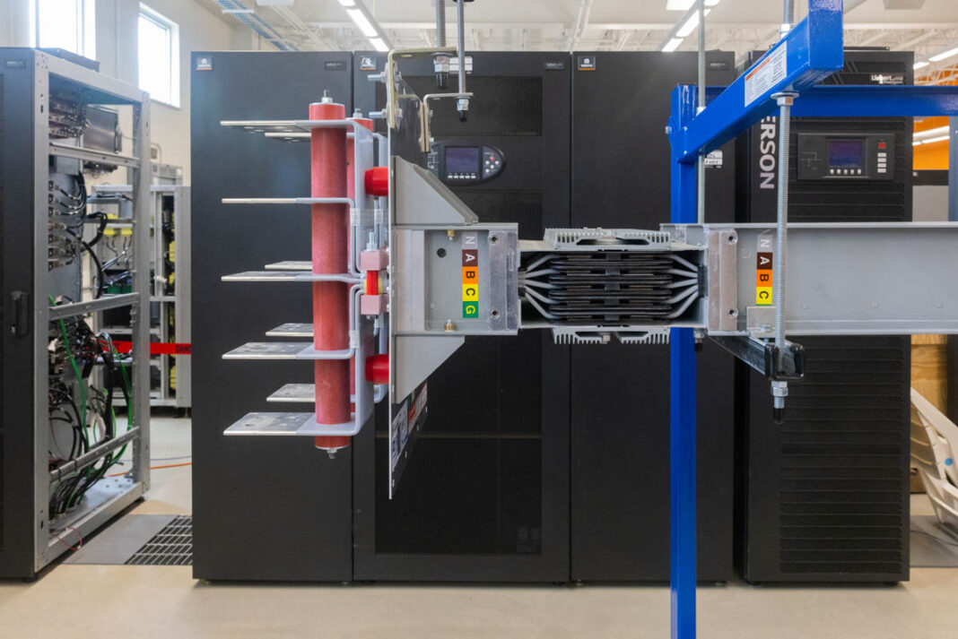 A Look at the Vertiv Powerbar and High Powerbar for Overhead Power