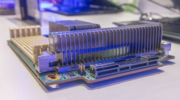 Marvell Structera X CXL Expansion Displayed at FMS 2024 - ServeTheHome