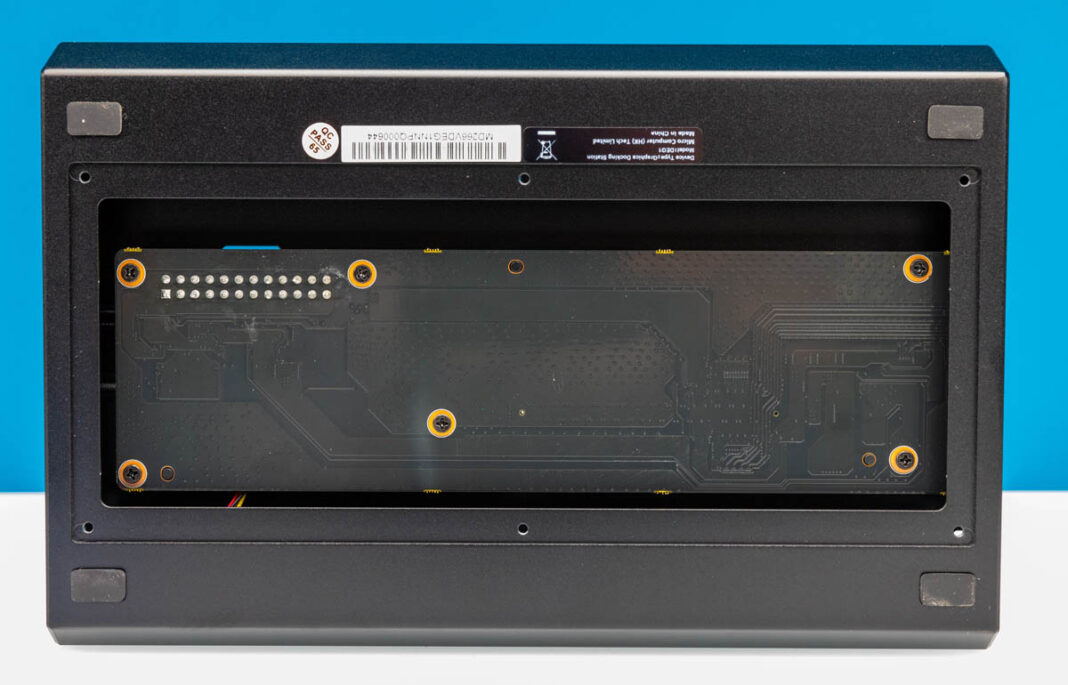 Minisforum DEG1 Oculink eGPU Dock Quick Look - ServeTheHome