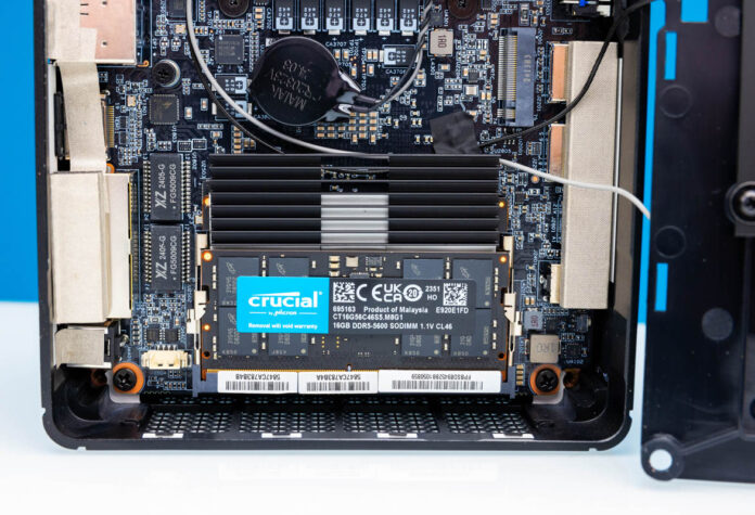 Minisforum UM890 Pro Review Re-Architected AMD Ryzen 8945HS Mini PC ...