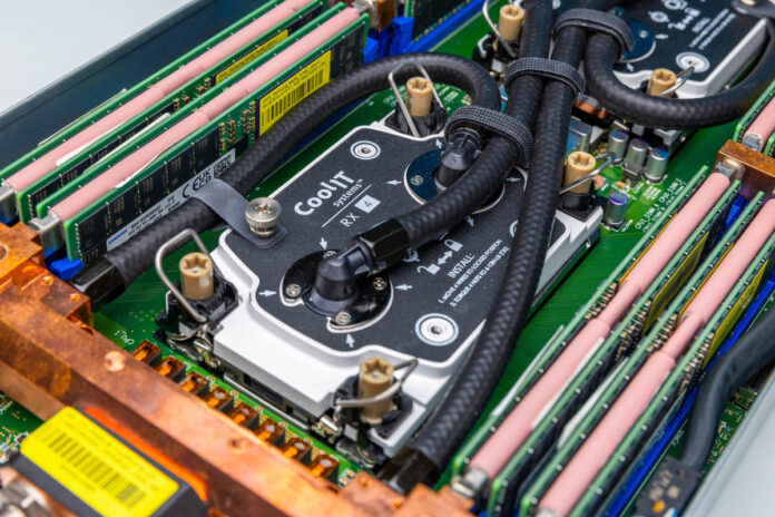 MiTAC Intel Denali Pass High-End Liquid Cooled 2U 4-Node Review - Page ...